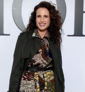 20 Famous Hallmark Actresses Above 50 in 2025 - mrDustBin