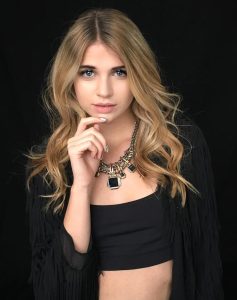 Sarah Fisher Biography, Age, Height, Boyfriend - mrDustBin