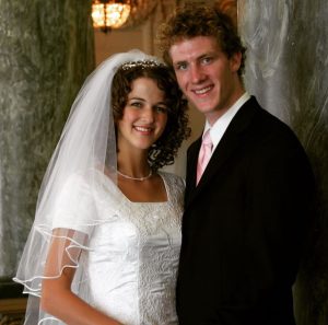 Casey Elliott Biography, Age, Height, Wife - mrDustBin