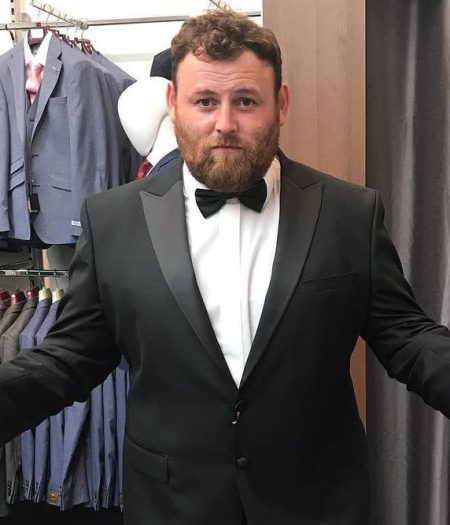 Michael Hough Biography, Age, Height, Girlfriend - mrDustBin