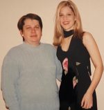 Tammy Gillis Biography, Age, Height, Boyfriend - mrDustBin