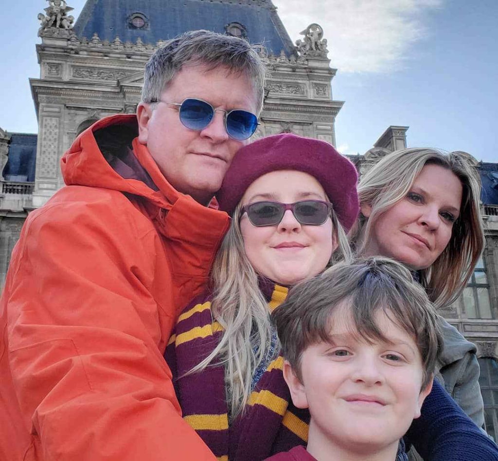 Vox Smith Biography, Age, Height, Girlfriend - mrDustBin