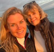 Alison Sweeney Biography, Age, Height, Husband - mrDustBin