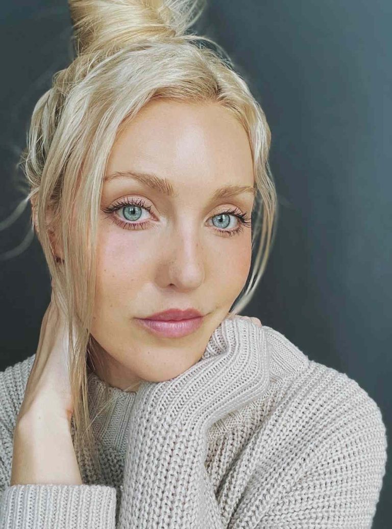 Breanne Hill Biography, Age, Height & Boyfriend - mrDustBin