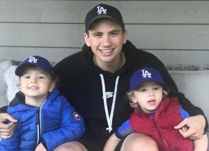 Erica Durance Biography, Age, Height, Husband - mrDustBin