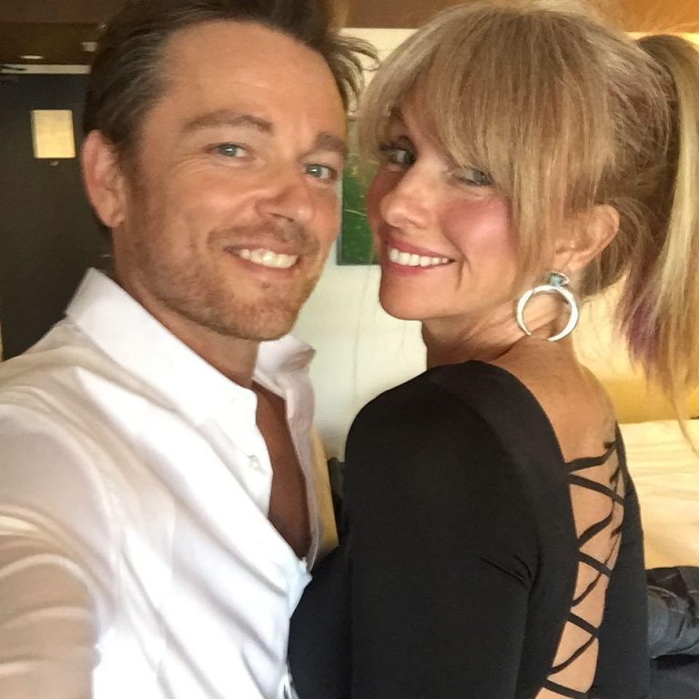 Jonathan Scarfe Biography, Age, Height, Weight, Girlfriend - mrDustBin