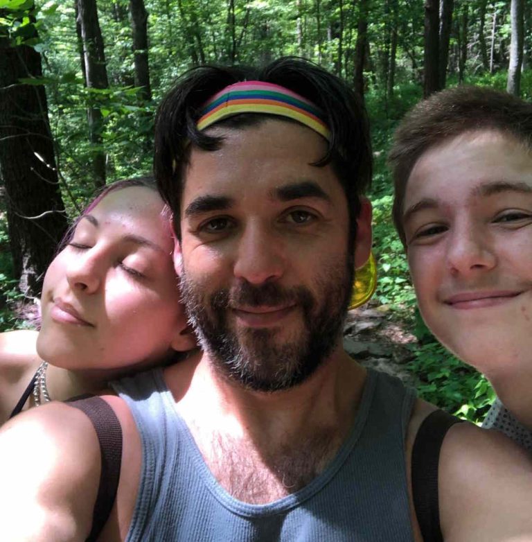 Jordan Bridges Biography, Age, Height, Weight, Girlfriend - mrDustBin