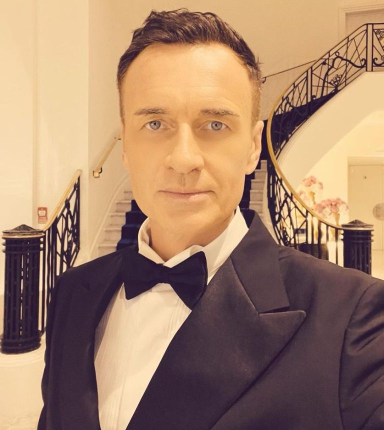 Brooke Burns Biography Age, Husband, Hallmark - mrDustBin