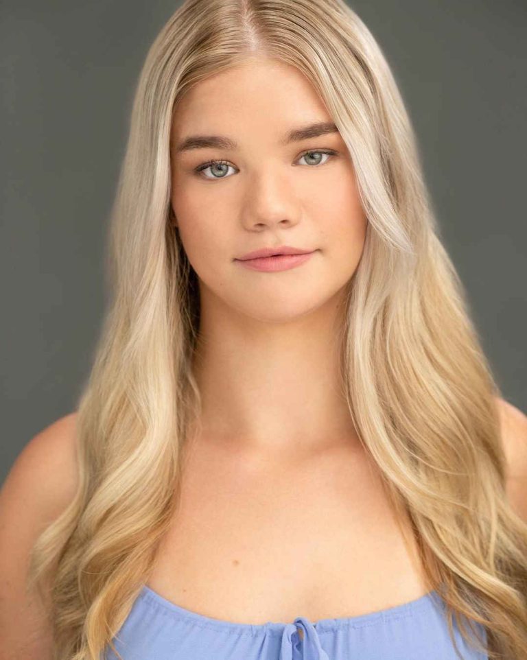 Kadence Kendall Roach Biography, Age, Height, Boyfriend - mrDustBin