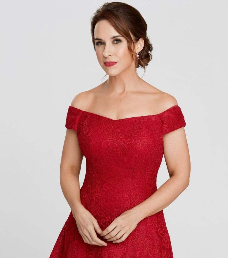 100 Hottest Hallmark Movie Actresses in 2025 - mrDustBin