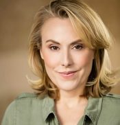 Meredith Thomas Biography, Age, Height, Husband - mrDustBin