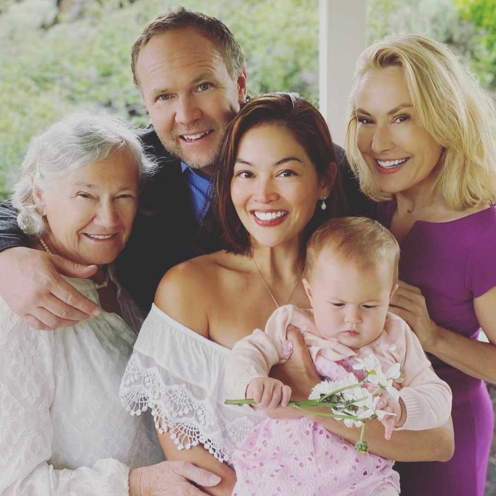 Meredith Thomas Biography, Age, Height, Husband - mrDustBin