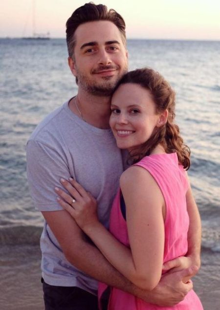 Sarah Ramos Biography, Age, Height, Husband - mrDustBin