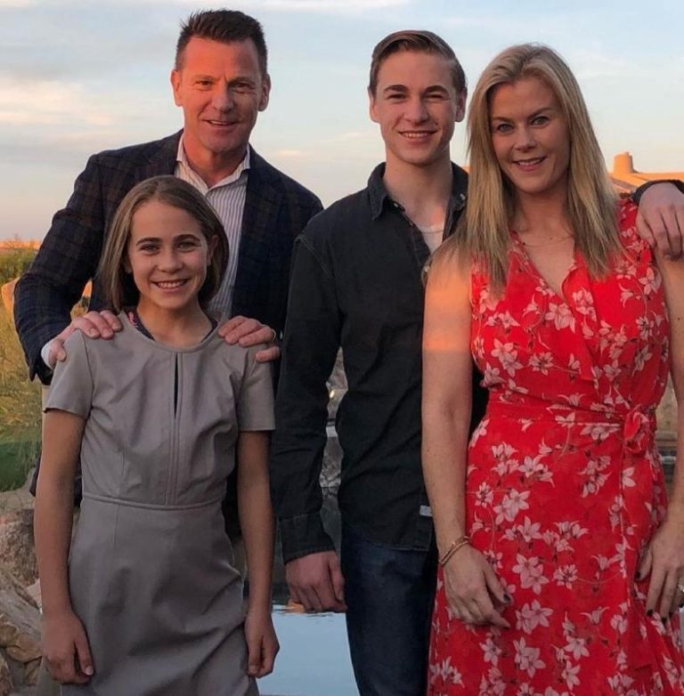 Alison Sweeney Biography, Age, Height, Husband - mrDustBin