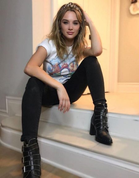 Hunter King Biography, Boyfriend, Hallmark Movies - mrDustBin
