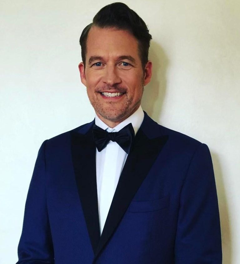 James Tupper Biography, Age, Height, Girlfriend - mrDustBin