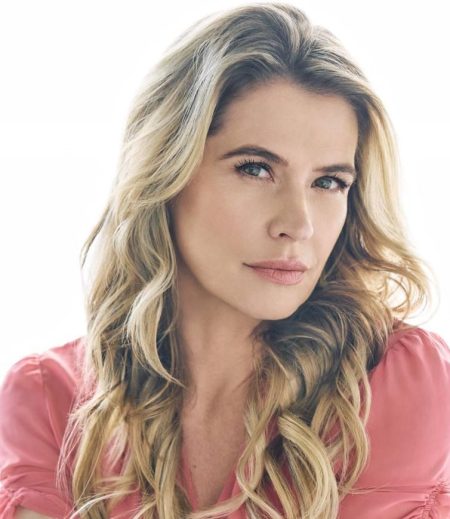 Kristy Swanson Biography, Age, Height, Husband - mrDustBin