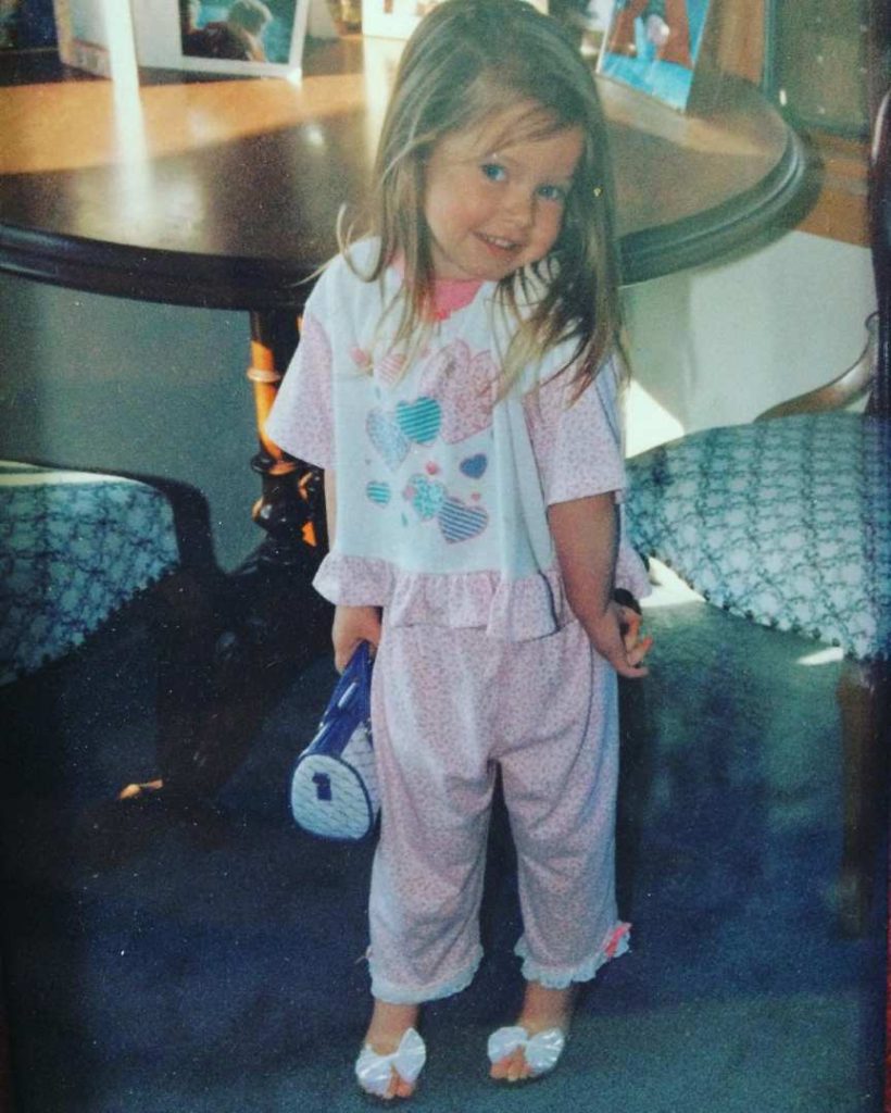 Merritt Patterson Biography, Age, Height, Husband - mrDustBin