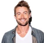 Robert Buckley Biography, Age, Height, Weight, Wife, Family - mrDustBin