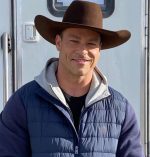 Shawn Roberts Biography, Age, Height, Wife - mrDustBin