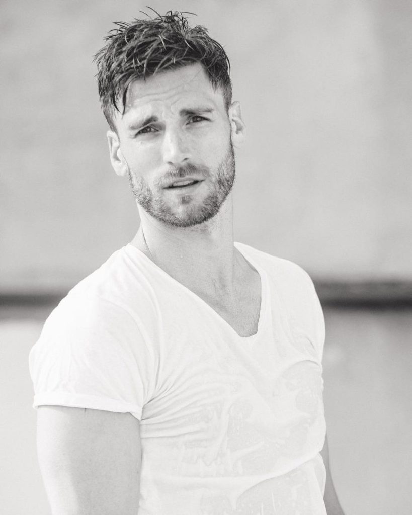 Andrew W Walker Biography, Age, Height, Girlfriend - mrDustBin