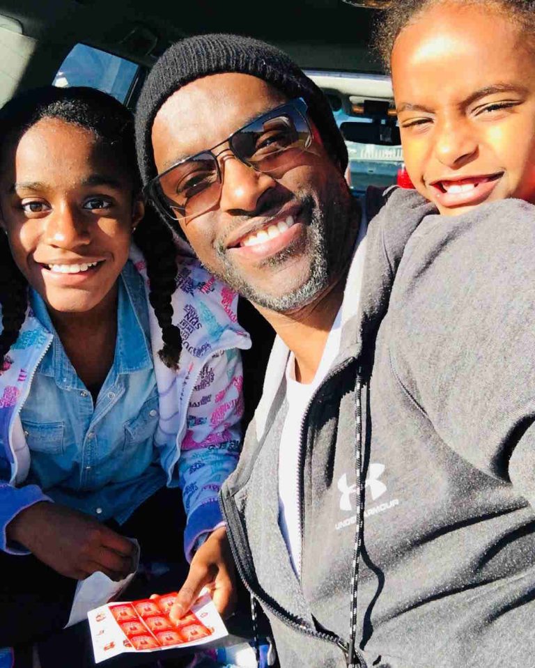 Colin Lawrence Biography, Age, Height, Wife - mrDustBin