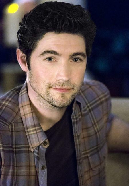 Tyron Leitso, Age, Height, Girlfriend, Bio - mrDustBin