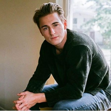 Evan Roderick Biography, Age, Height, Girlfriend - mrDustBin