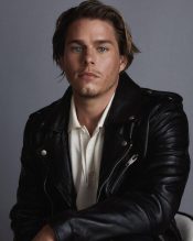 Jake Manley Biography, Age, Height, Girlfriend - mrDustBin