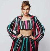 Kat Barrell Biography, Height, Age, Husband, Hallmark Movies - mrDustBin