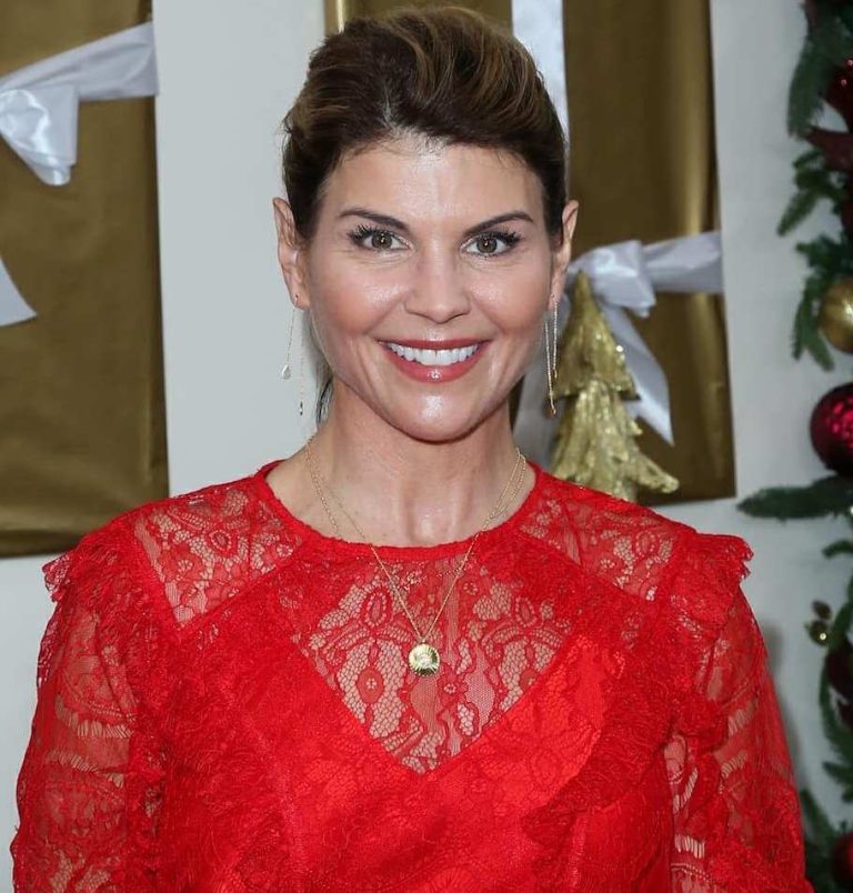 100 Hottest Hallmark Movie Actresses in 2025 - mrDustBin