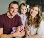 Shae Robins Biography, Age, Height, Husband - mrDustBin