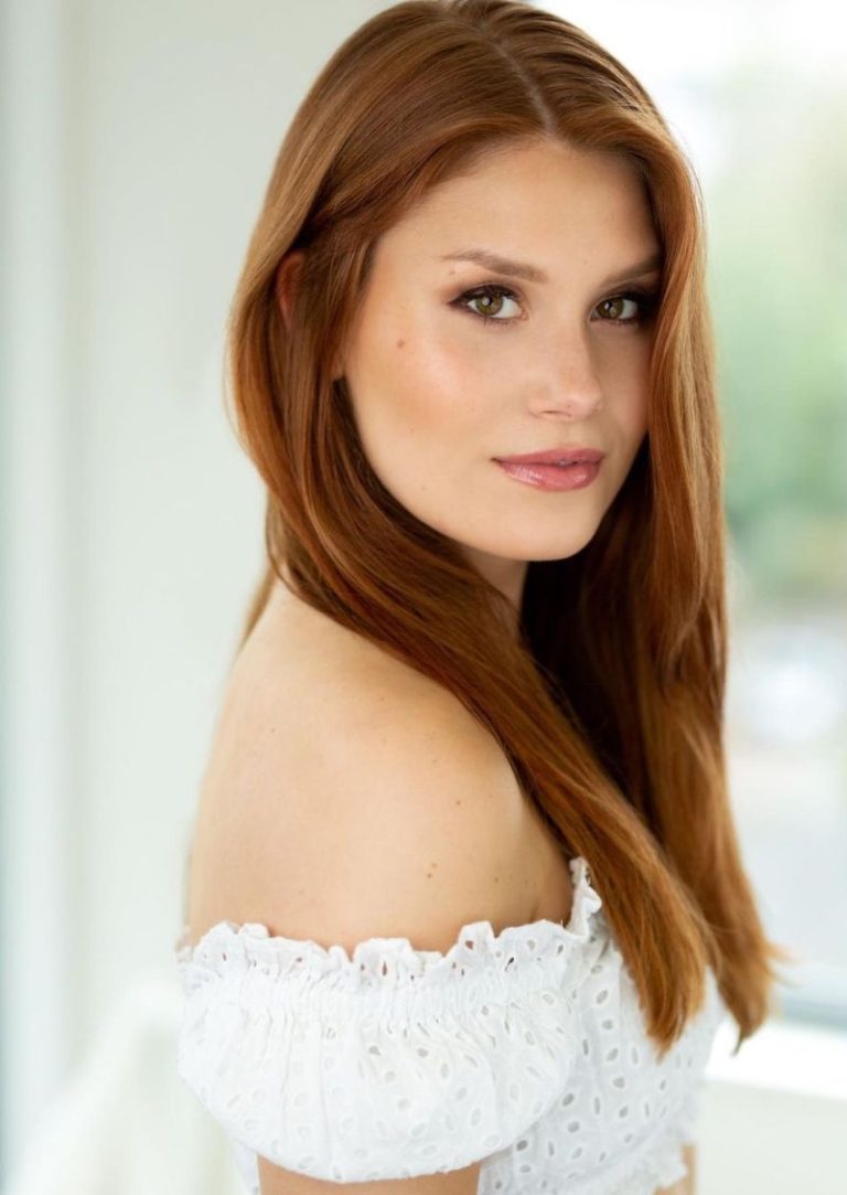 Natalie Sharp Biography, Age, Height, Weight, Husband - mrDustBin