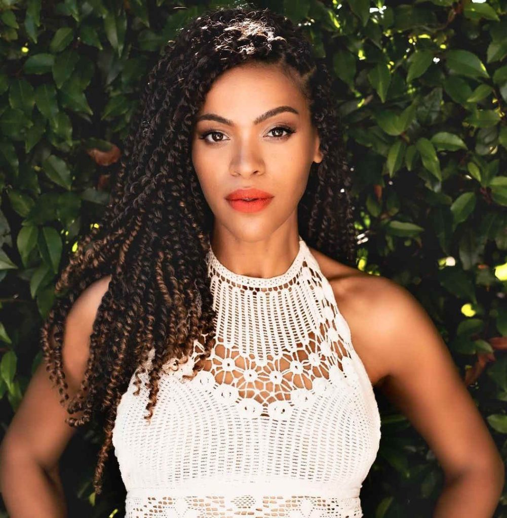 Alvina August Biography, Age, Height, Weight, Boyfriend - mrDustBin