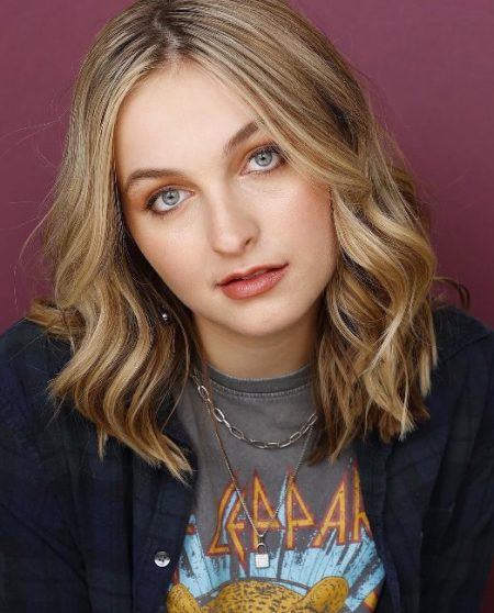 Paige Cummings Biography, Age, Height, Weight, Boyfriend - mrDustBin